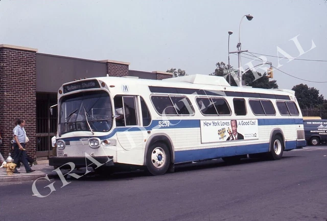 ORIGINAL 1992 NYCTA New York City Bus Kodachrome Slide Gmc #5257 Queens ...