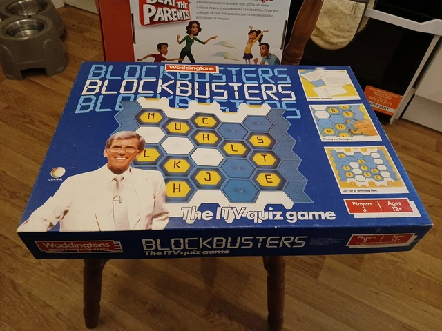 RETRO BLOCKBUSTERS BOARD Game Central-ITV Quiz Waddingtons Bob Holness ...