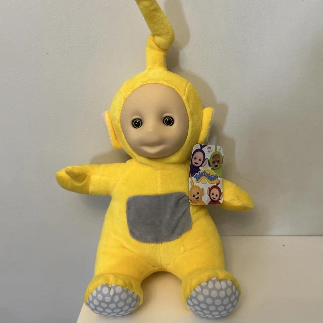LAA LAA SITTING Plush Teletubbies Teletubby Tags Whitehouse Leisure ...
