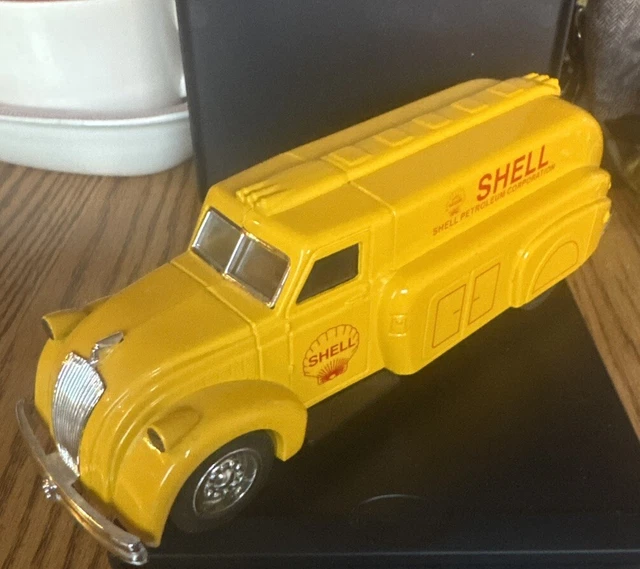 SHELL OIL BANK 1938 Dodge Airflow Tanker Gas Truck ERTL ~ T7249 $15.50 ...
