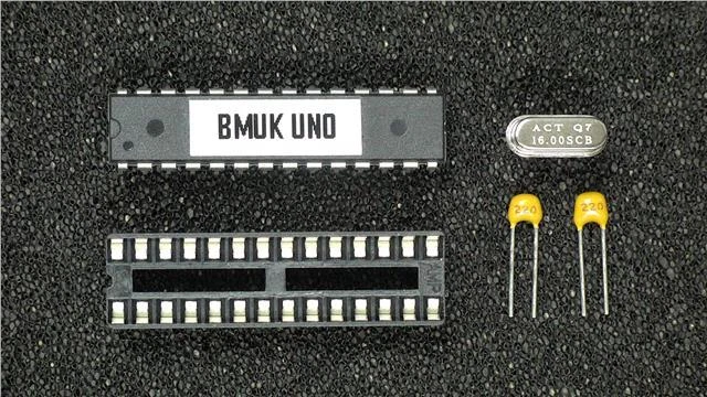 Microcontrollore Arduino Uno Atmega328p Con Presa Bootloader 16 Mhz Xtal E Tappi Eur 1188
