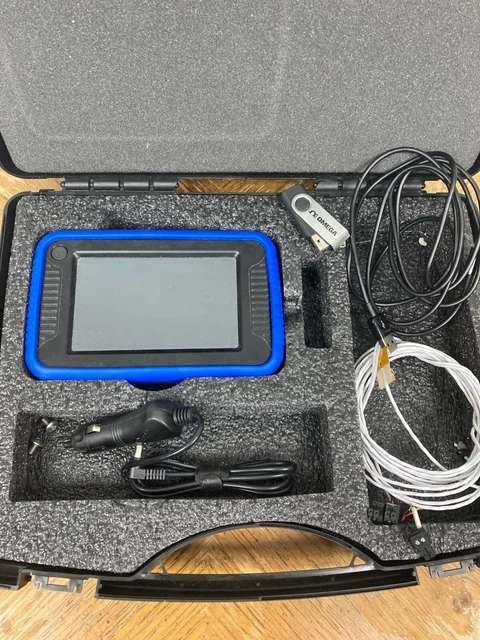 OMEGA OM-CP-OCTPRO PORTABLE Eight Channel Programmable Data Logger ...