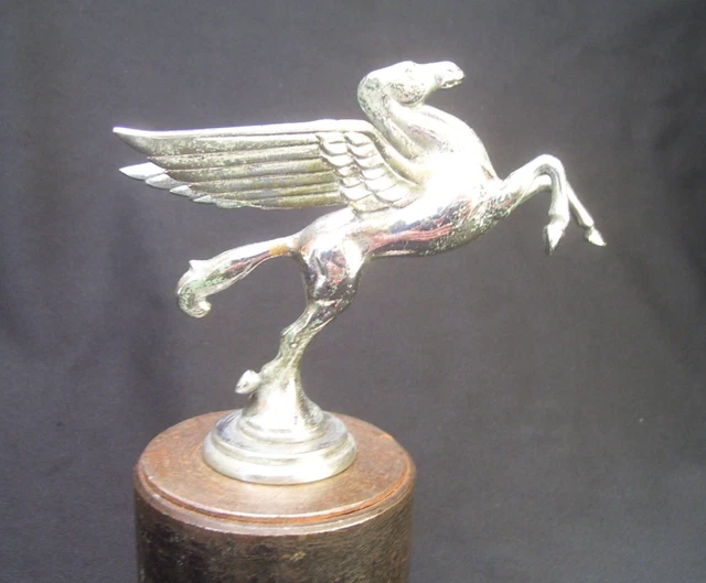 VINTAGE 1930S PEGASUS CAR RADIATOR CAP MASCOT~MOBIL OIL HORSE AUTO HOOD ...