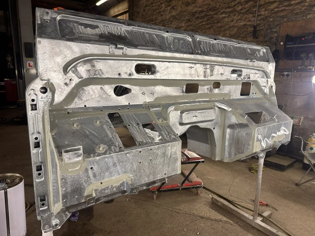 LAND ROVER DEFENDER 90/110/130 Galvanised Puma Tdci Bulkhead £1,350.00 ...