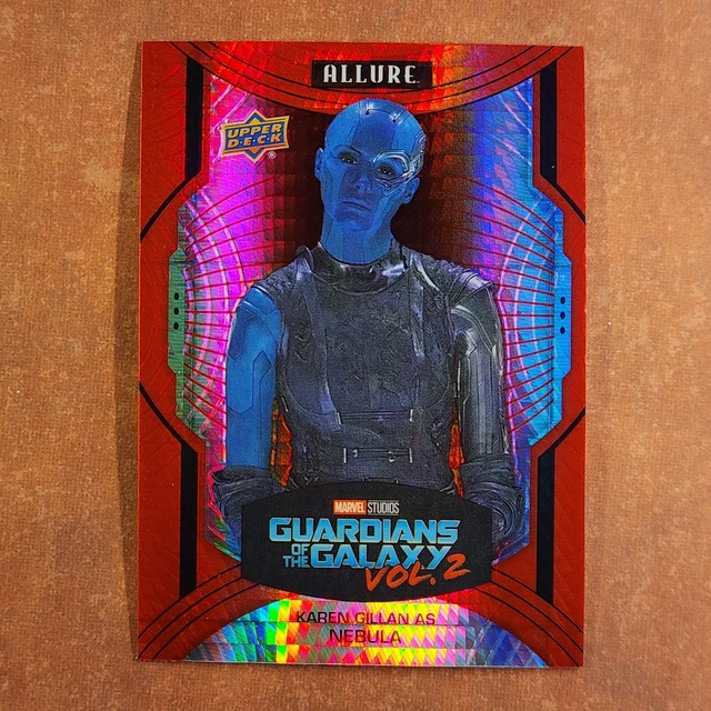 3-06-01. MERVEILLE ALLURE PRISME ROUGE #133 karen gillan comme ...