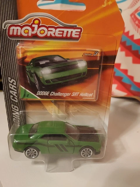 MAJORETTE GREEN #7 Dodge Challenger Srt Hellcat Hemi Hot Rod Racer F&F ... MAJORETTE GREEN #7 Dodge Challenger Srt Hellcat Hemi Hot Rod Racer F&F ...