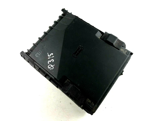 AUDI Q3 8U S LINE Fusible Relais Boite Boîtier Terminal Support Unité ...