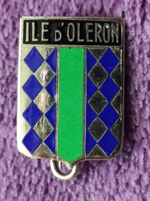 NORMANDIE : ANCIEN insigne blason émaillé de l'ïle d'Oléron 1930 - EUR 13,20 - PicClick FR