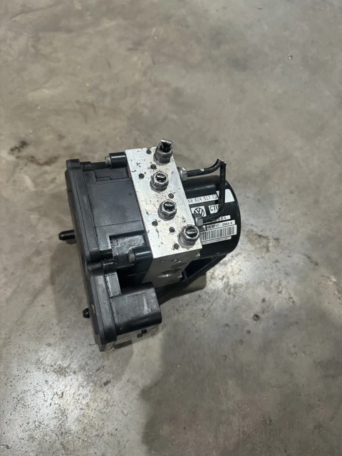 2013-2014 VW GOLF GTI 1K0 614 517 ED ABS Anti Lock Brakes Pump Brake ...