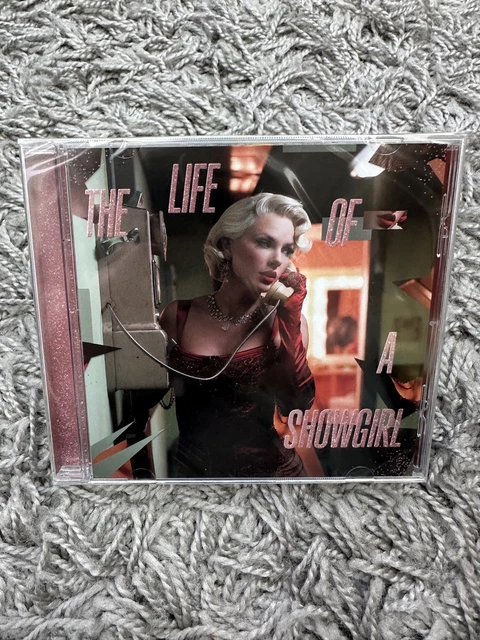 TAYLOR SWIFT - The Life of a Showgirl Dressing Room Rehearsal Version ...