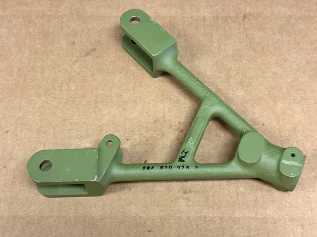 BELL HELICOPTER UH-1 Huey Valve P/N 204-070-026-3 SA 204-070-026-003 ...