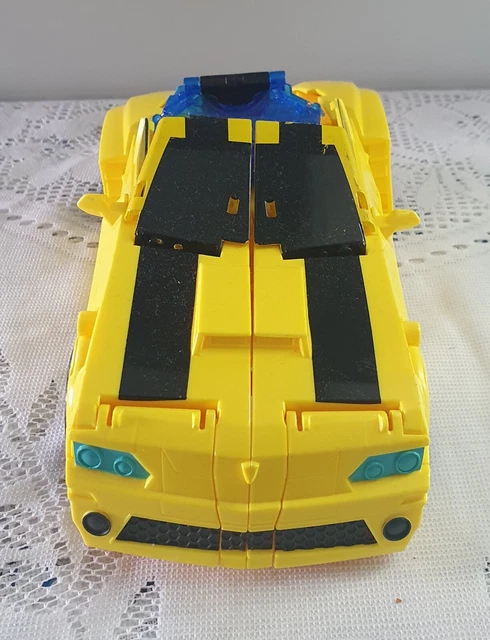 TRANSFORMERS CYBERTRON BATTLE Call Officer Bumblebee (Voice Works ...