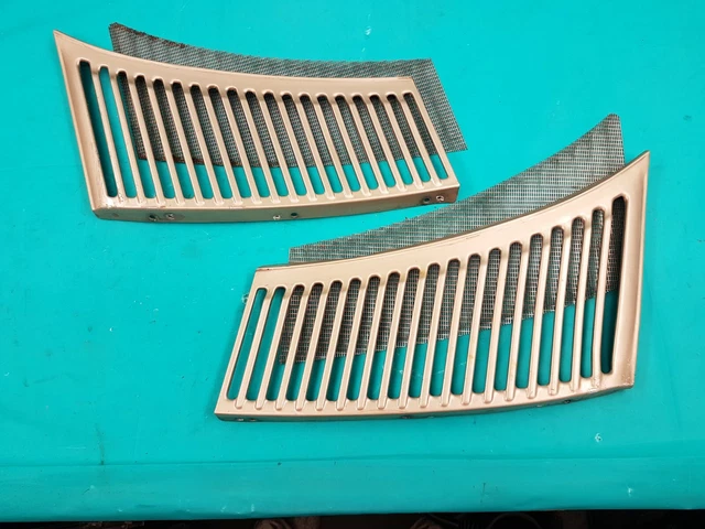ORIGINAL MERCEDES-BENZ W107 R107 SLC LÜFTUNGSGITTER WINDLAUF Luft ...