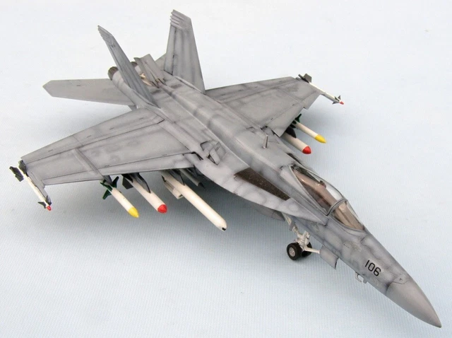 MCDONNELL DOUGLAS F/A-18E Super Hornet ,U.S.N,scale 1/72 Hand-made ...