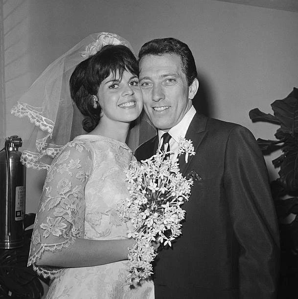 SINGER ANDY WILLIAMS bride French dancer Claudine Longet are s- 1961 ...