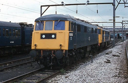 ORIGINAL COLOUR SLIDE of 83002 BR class 83 electric loco £4.99 ...