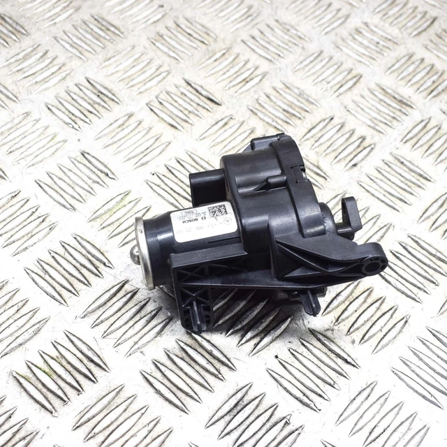 MERCEDES-BENZ W213 ANSAUGKRÜMMERVENTILMOTOR A6549062500 2 D 143 Kw 2017 ...