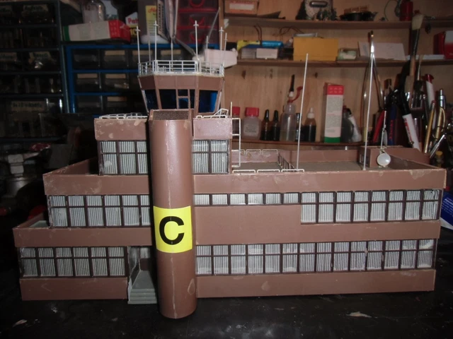 FALLER 144047, H0, Military / Militär Tower Gebäude Flughafen EUR 44,03 ...