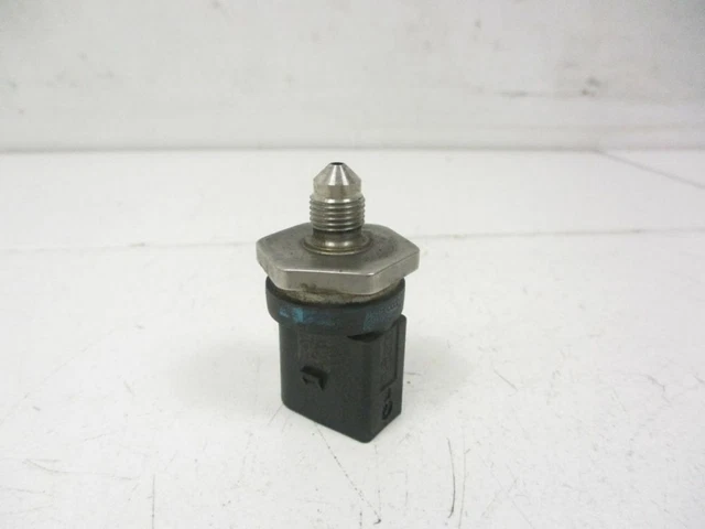 SENSOR, FUEL PRESSURE High Pressure Sensor VW Passat Variant (3C5) 2.0 ...