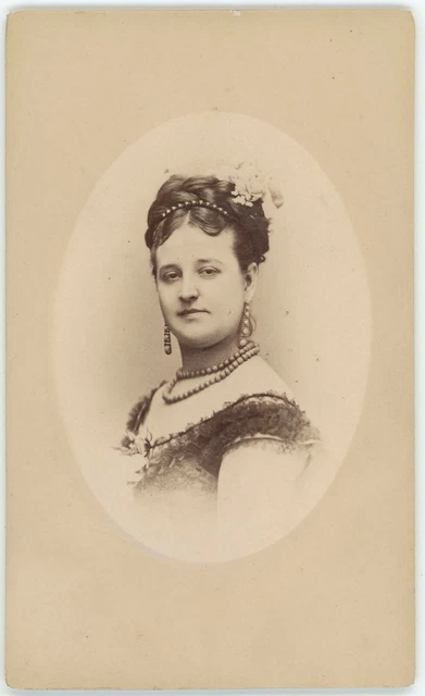 CDV CIRCA 1870. Opera actress or singer to be identified by Mulnier in ...