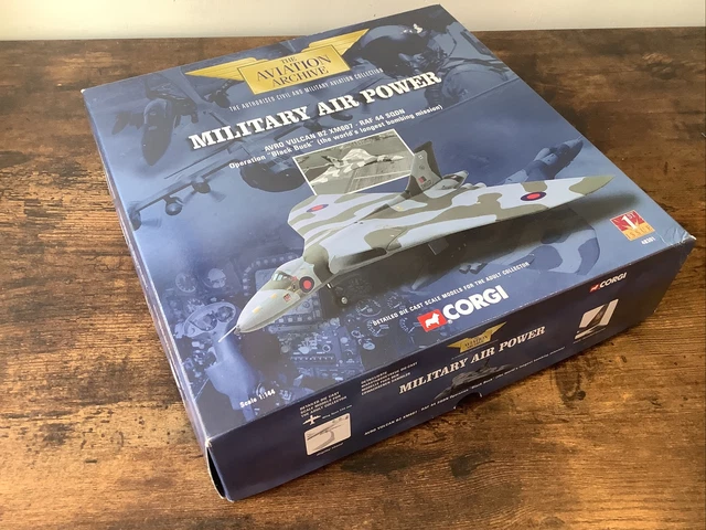 CORGI 48301 1:144 Scale Avro Vulcan B2 XM607 - RAF 44 Sqn, "Black Buck ...