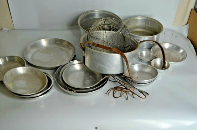 ANCIEN LOT DE Gamelle Alu La Hutte Scout Scoutisme Camping Randonnee ...