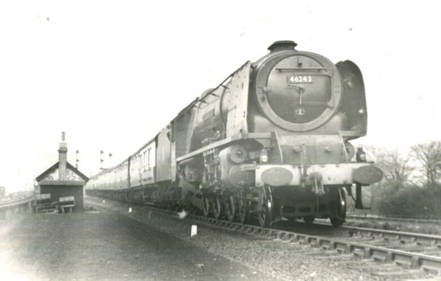 RAILWAY PHOTO BR Princess Coronation Class No 46220 CORONATION location ...