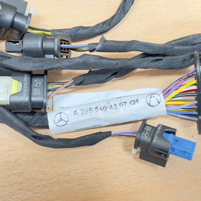 NEW GENUINE MERCEDES C Class W205 Parking Sensors Wiring Loom Front ...
