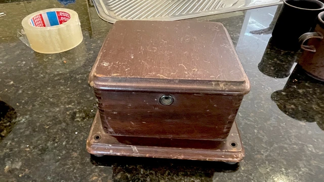 GPO TELEPHONE BELL SET IN WOODEN BOX MODEL C1897 (38) N3,2,1, In ...