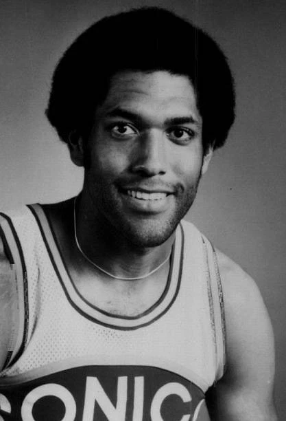 JAMES DONALDSON OF the Seattle SuperSonics circa 1980 in Seattle, - Old ...