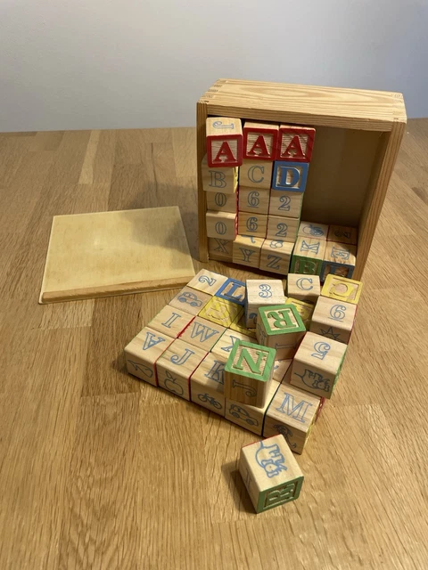 50 WOOD ALPHABET/NUMBERS & Picture Blocks In Wood Storage Box - Vgc £16 ...