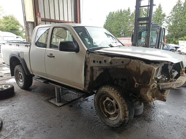 VASE DE LAVE glace FORD RANGER 3 1452273 EUR 25,00 - PicClick FR