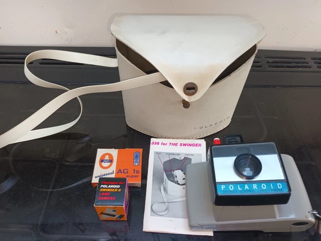 VINTAGE POLAROID SWINGER Sentinel Land Camera Model 15 and case £15.00 ...