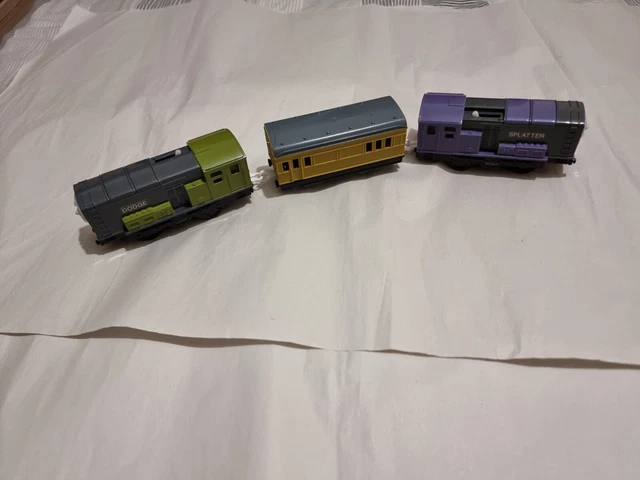 THOMAS THE TANK & Friends TOMY Trackmaster MOTORIZED DODGE SPLATTER ...