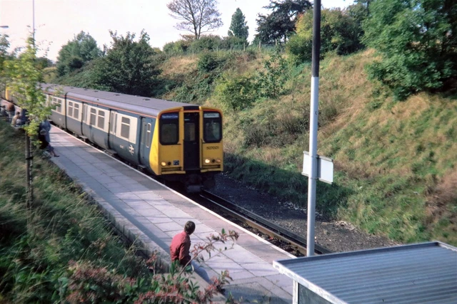 35MM SLIDE BR British Railways EMU Class 507 507001 1984 Original £4.99 ...