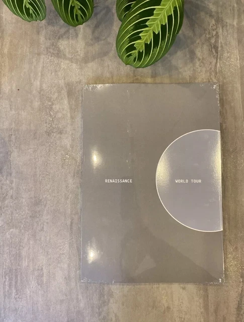 UNOPENED SEALED BEYONCÉ Renaissance World Tour Book EUR 67,17 - PicClick IT