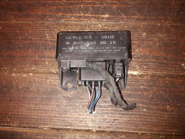 MERCEDES-BENZ W211 E Class Glow Plug Relay 6 Pin 0005453616 £25.00 ...