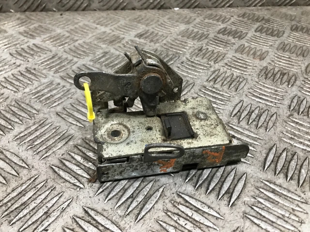 IVECO DAILY MK4 MK5 2000-14 Rear Door Lock Latch Right O/S GENUINE ...