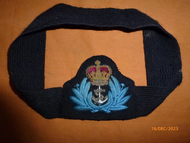 GENUINE ROYAL NAVY Wren Officers Cap Badge, Gold Wire & Silk ...