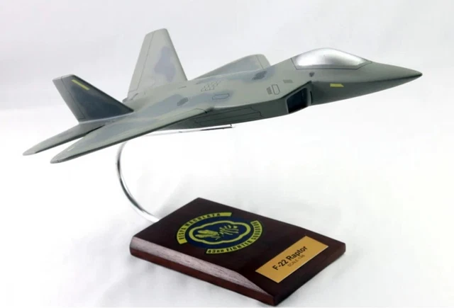 USAF LOCKHEED BOEING F-22 Raptor 43rd FS Desk Top Display Model 1/48 SC ...