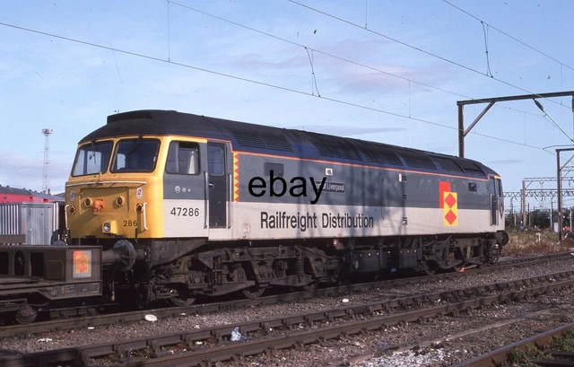35MM RAILWAY SLIDE - Railfreight Distribution Class 47. 47286 @ Crewe ...