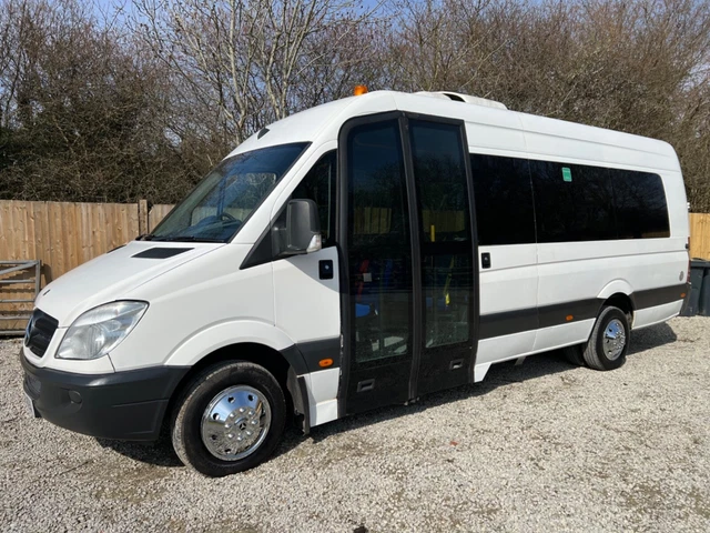 MERCEDES SPRINTER S/D Minibus Coash Executive Mini Coach Automatic 13 ...