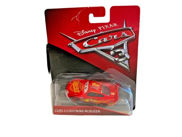 DISNEY PIXAR CARS 3 Lightning McQueen #95 Rust-eze Diecast Car £11.89 ...