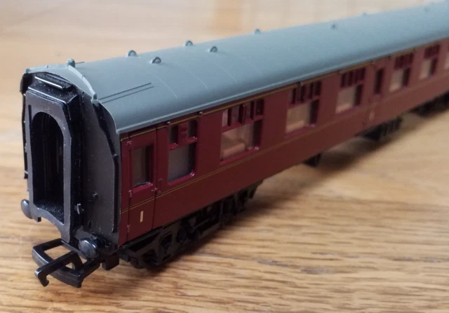 REPLICA #12136 BR.MAROON Mk1 First Open COACH (FO) (BOXED) RN SC3102 £ ...