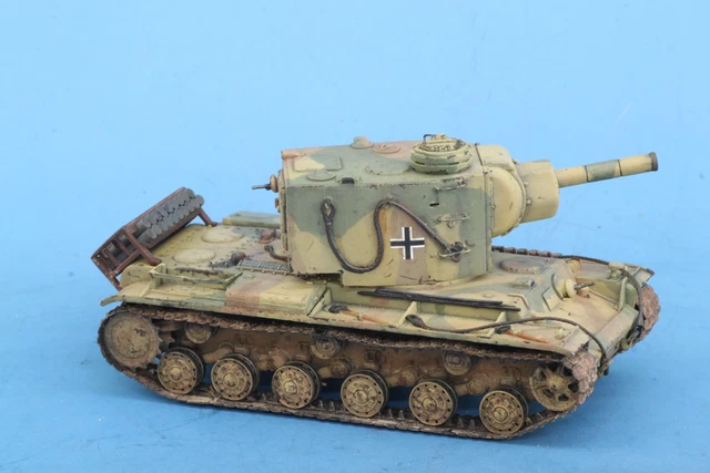 1:72 MODELL PANZER KV-2 754(r) WH gebaut bemalt built EUR 40,00 ...