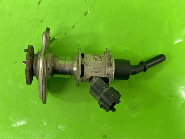 LAND ROVER DEFENDER L663 Adblue Additive Injector 3.0 Diesel Sport ...