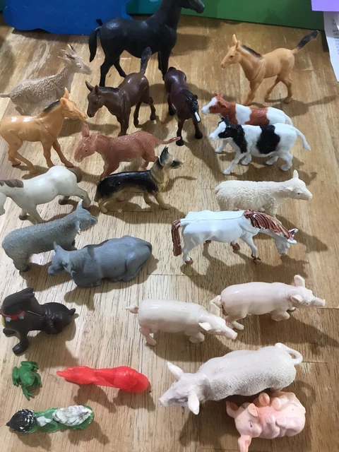 VTG ASSORTED HARD Plastic Toy Farm Animals Set Lot 25 Horse Cow Pig Dog ...