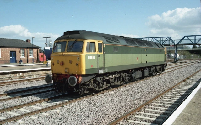 24 35MM COLOUR negatives of BR Class 47 locomotives various locations £ ...