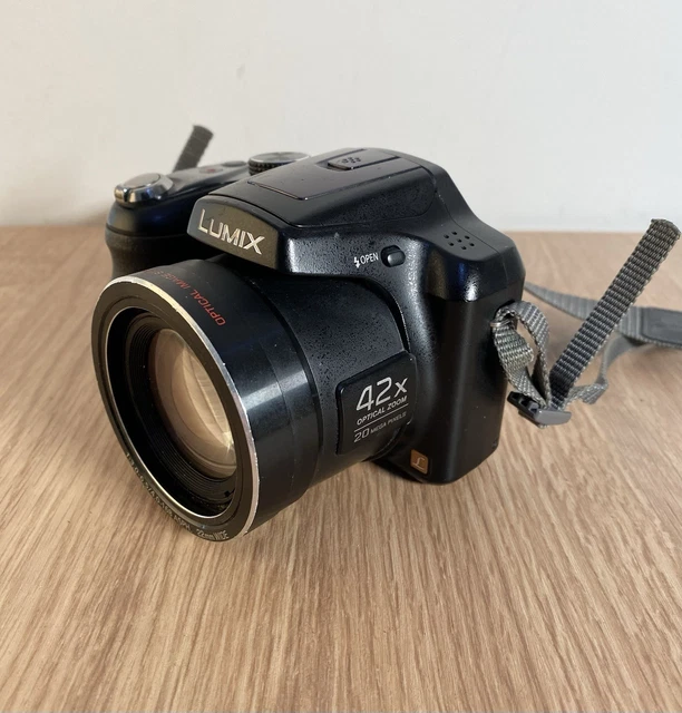PANASONIC LUMIX DMC LZ40 20MP Digital Bridge Camera 42x Optical Zoom ...