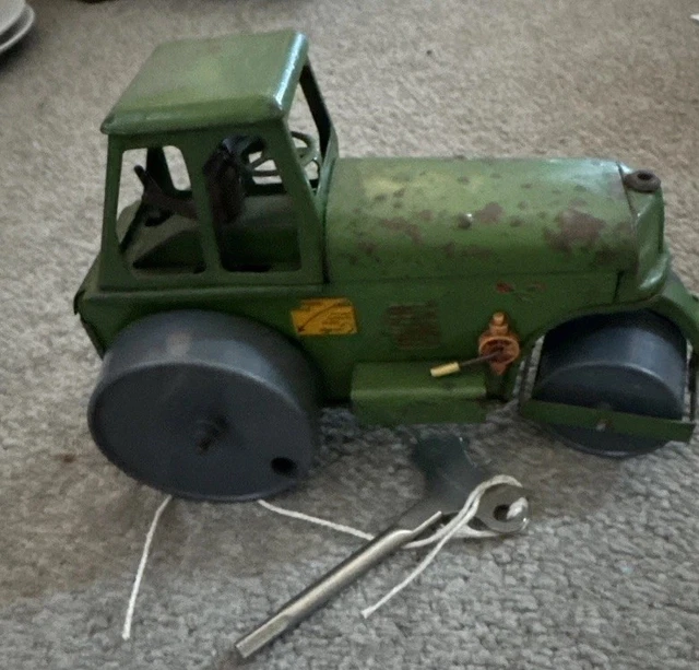 VINTAGE COLLECTIBLE TRIANG Minic Clockwork Road Roller With Key £5.00 ...